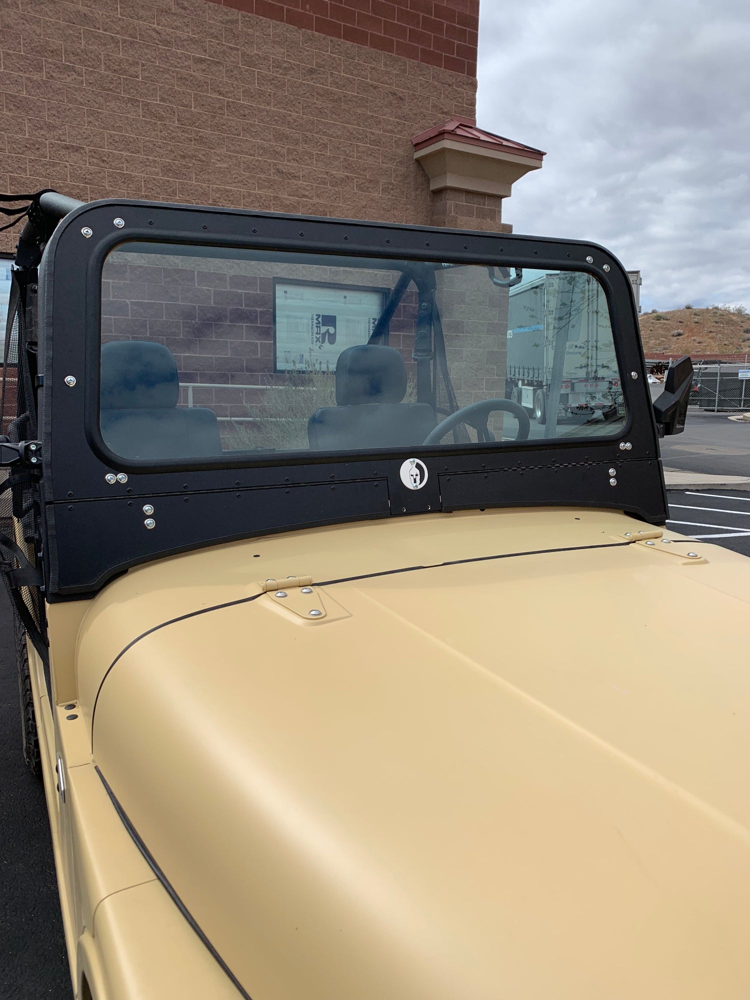 MAHINDRA ROXOR FRONT WINDSHIELD 2018+ | Dirt Warrior Accessories